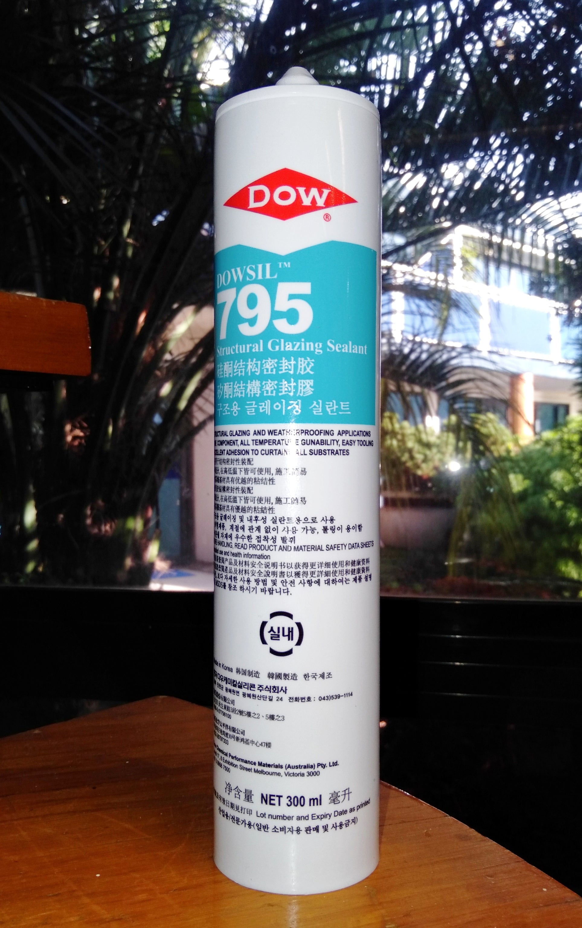 Dowsil - Glazing window sealant - Structural Silicone 795 - 300ml (Bla ...